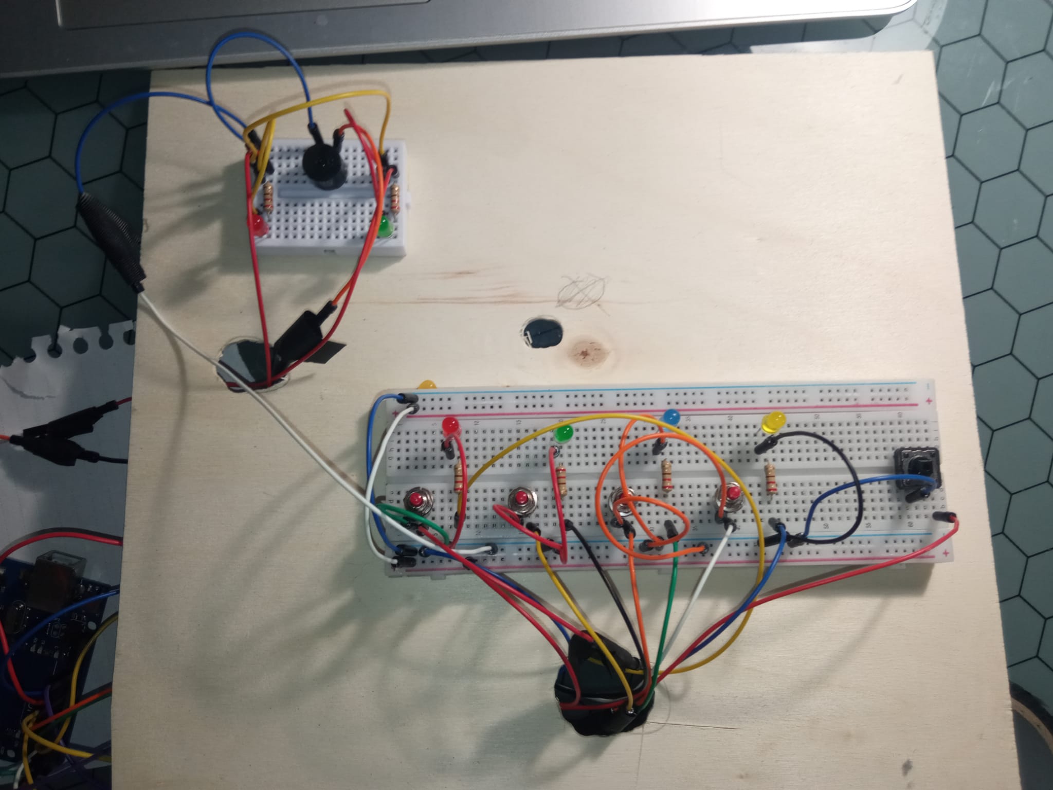 Juego Simon Dice - Proyectos con Arduino.